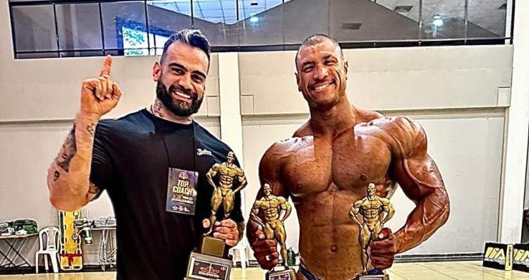 Fisiculturista conquista troféu overall em competição da maior ...